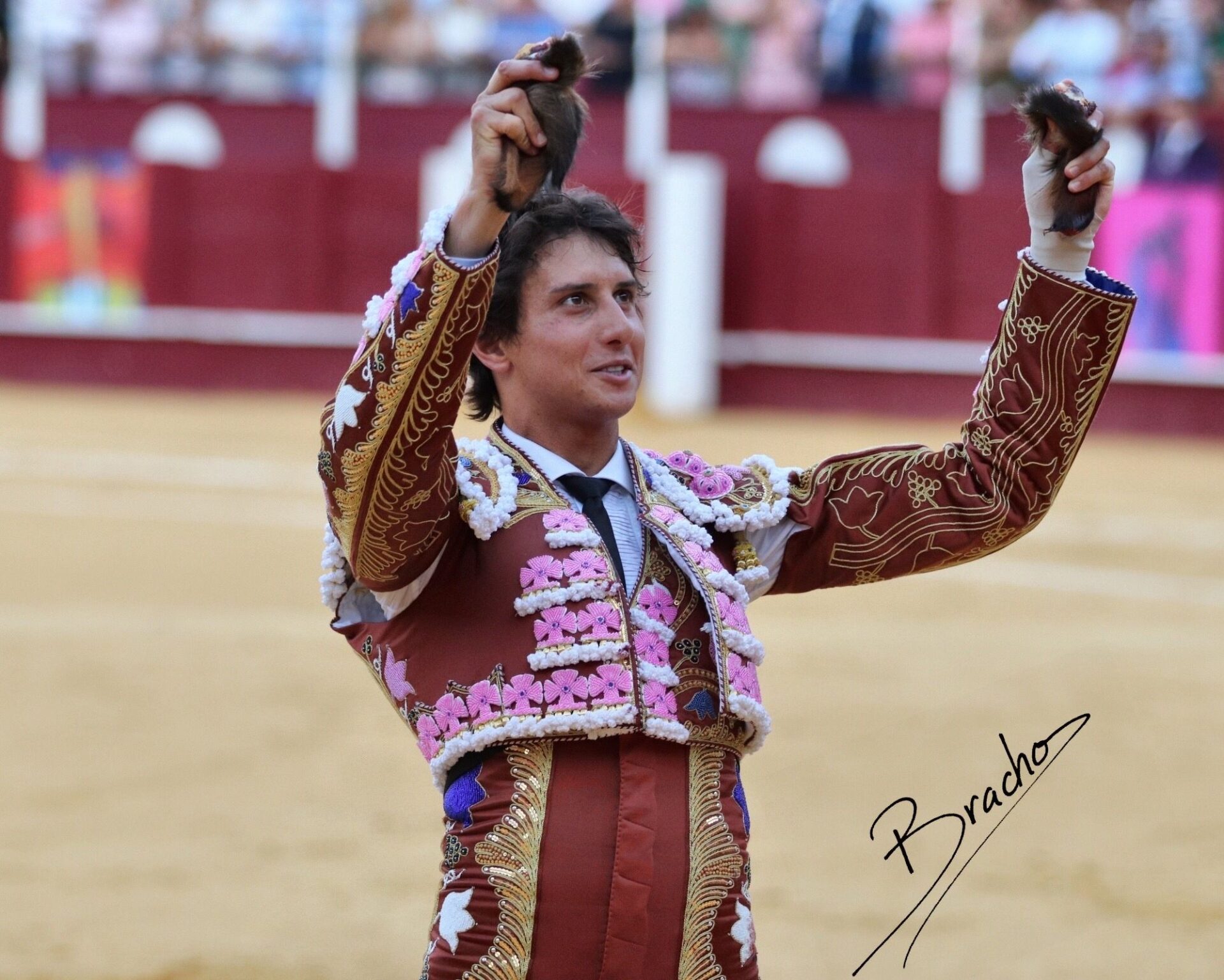 Roca Rey gana el Trofeo Capote de Paseo del Ayuntamiento de Málaga ...